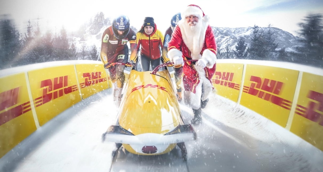 "Santa on Ice": DHL und Adrivo verfrachten den Weihnachtsmann in den Bob